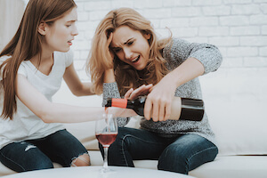 Alcohol and Your Appearance | Laguna Treatment Center